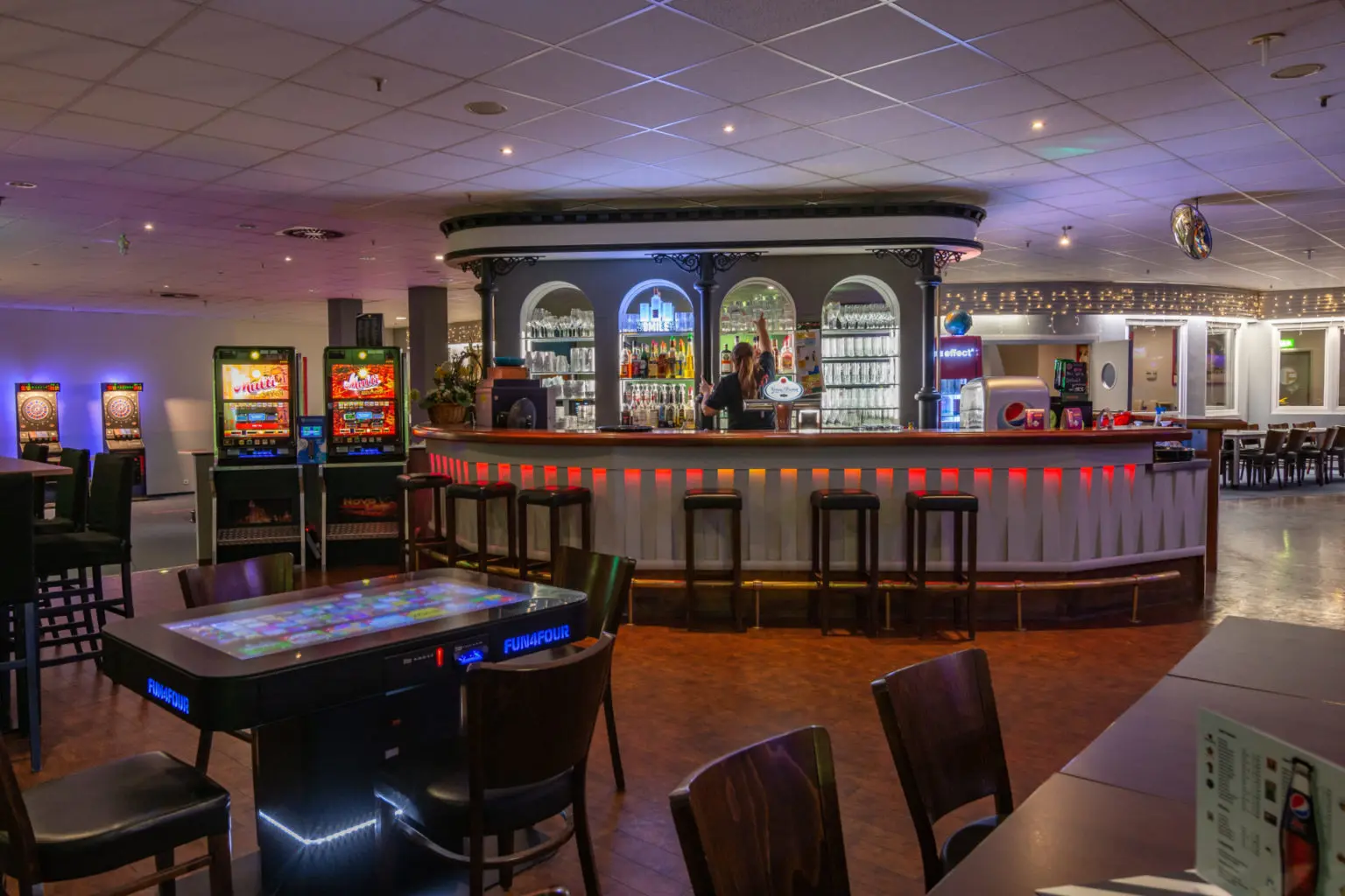 Jute Sports Bowling - Jute Center